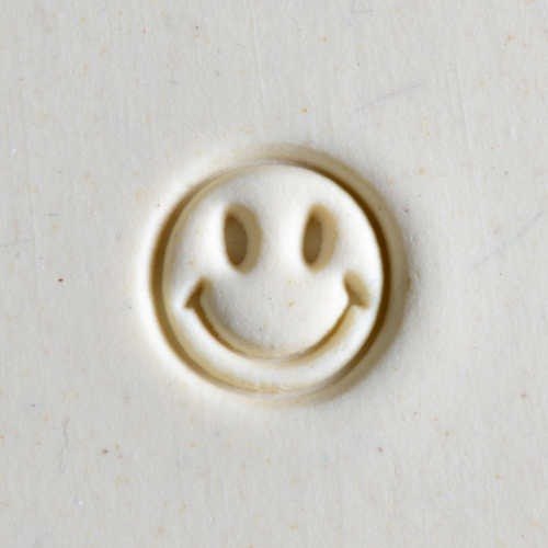 Small Smiley Face MKM Stamp - Bath Potters Supplies